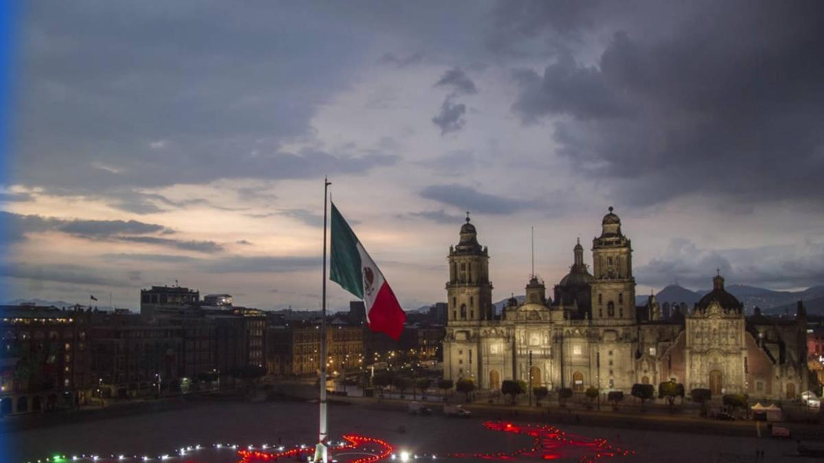 Alerta IMEF por la economía mexicana: el país continúa en una zona de ...